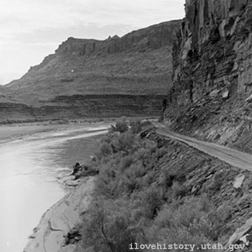 The Bridge at Hite Crossing